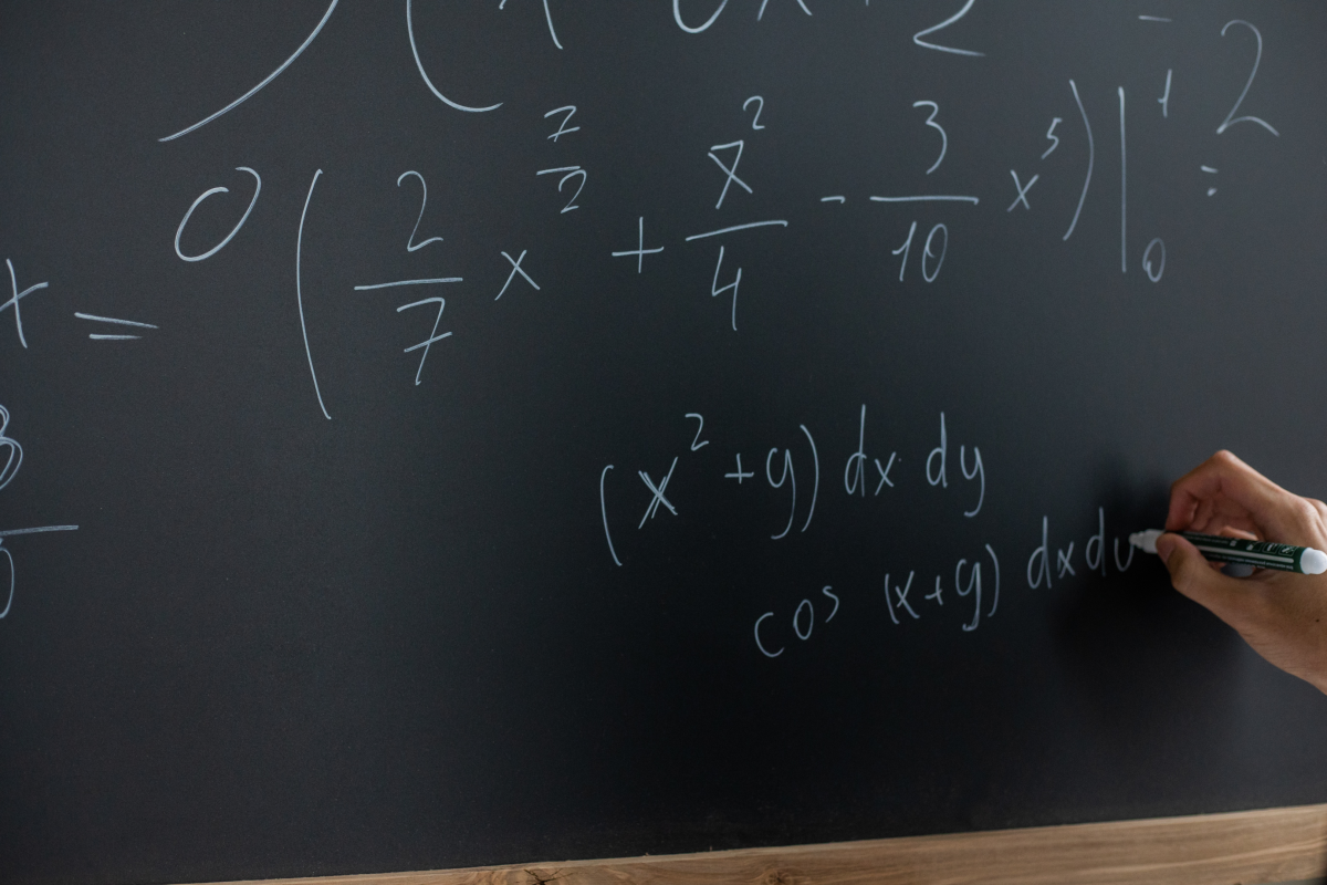 Can you Use Algebra for Primary Maths? | Edufront Learning Centre